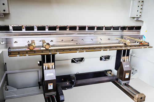 Press Brakes (CNC/Hydraulic Sheet Metal Press Brake Machine)